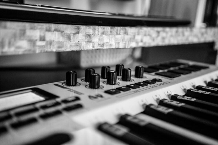 Mastering the Art of Mixing and Mastering: Sound Sketch Studio’s Expert ...